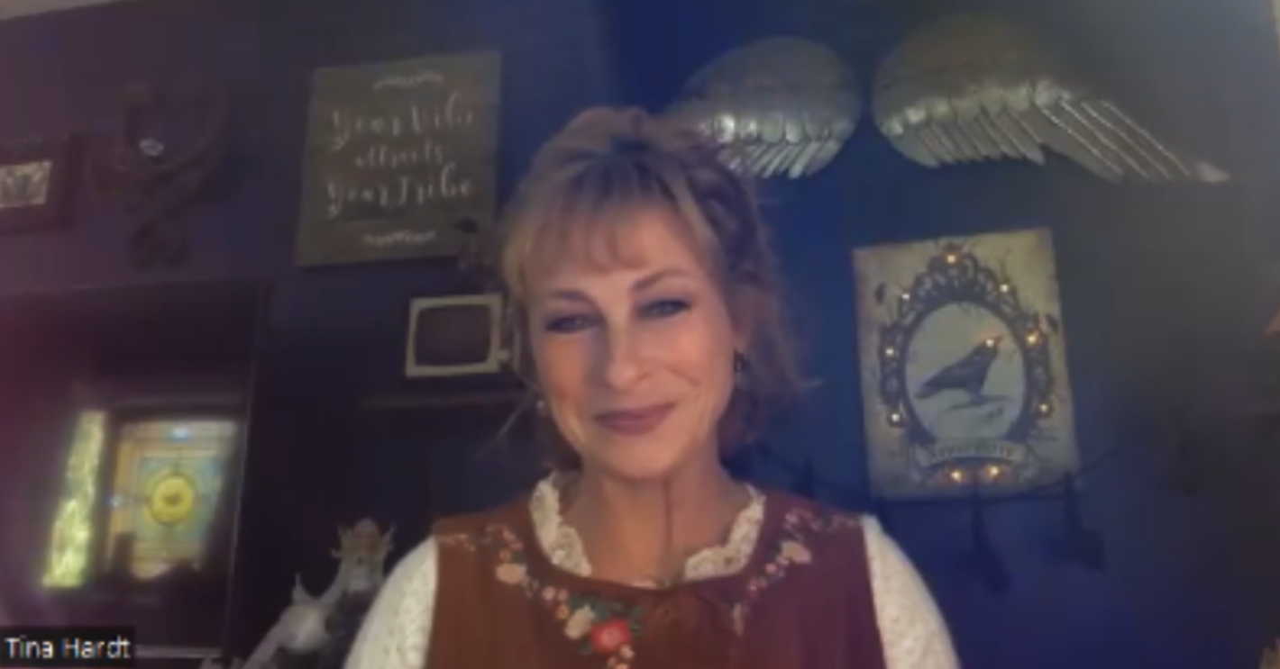The Psychic Point of View S1E5 with guest Tina Hardt, cartomancer ...
